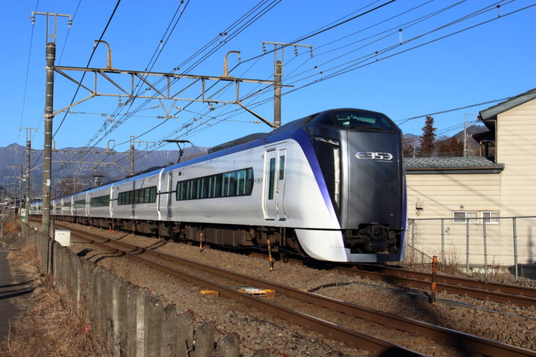 【あずさ1号】八ヶ岳・南アルプス・上高地への路線バス乗り継ぎ時刻表（2025年版） | TRAIN & TRAIL